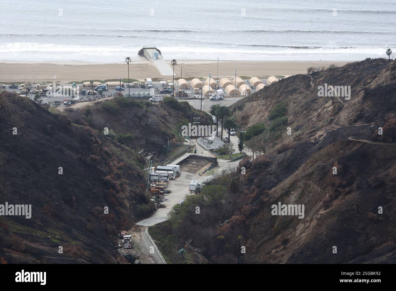 Altadena CA: Views of the Eaton Fire damage and recovery efforts on ...
