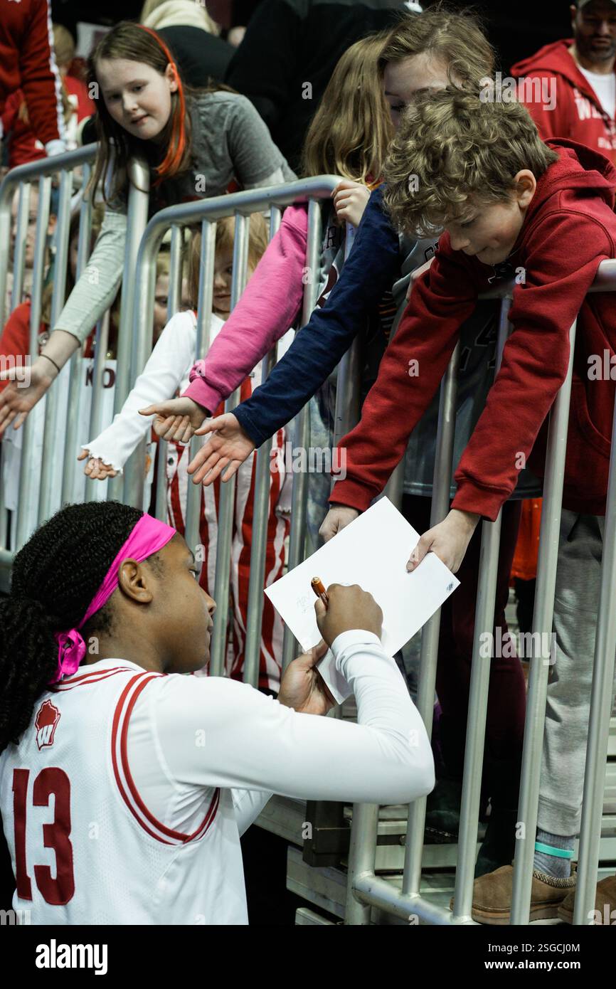 Madison, Wisconsin, USA. 9th Feb, 2025. Wisconsin Badgers point guard ...