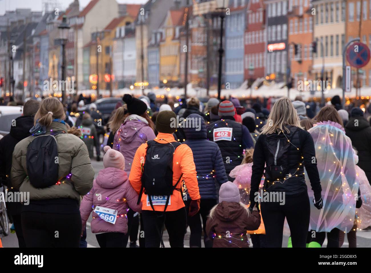 Copenhagen, Denmark. 09th Feb, 2025. The worldís biggest Light-Art-Run ...
