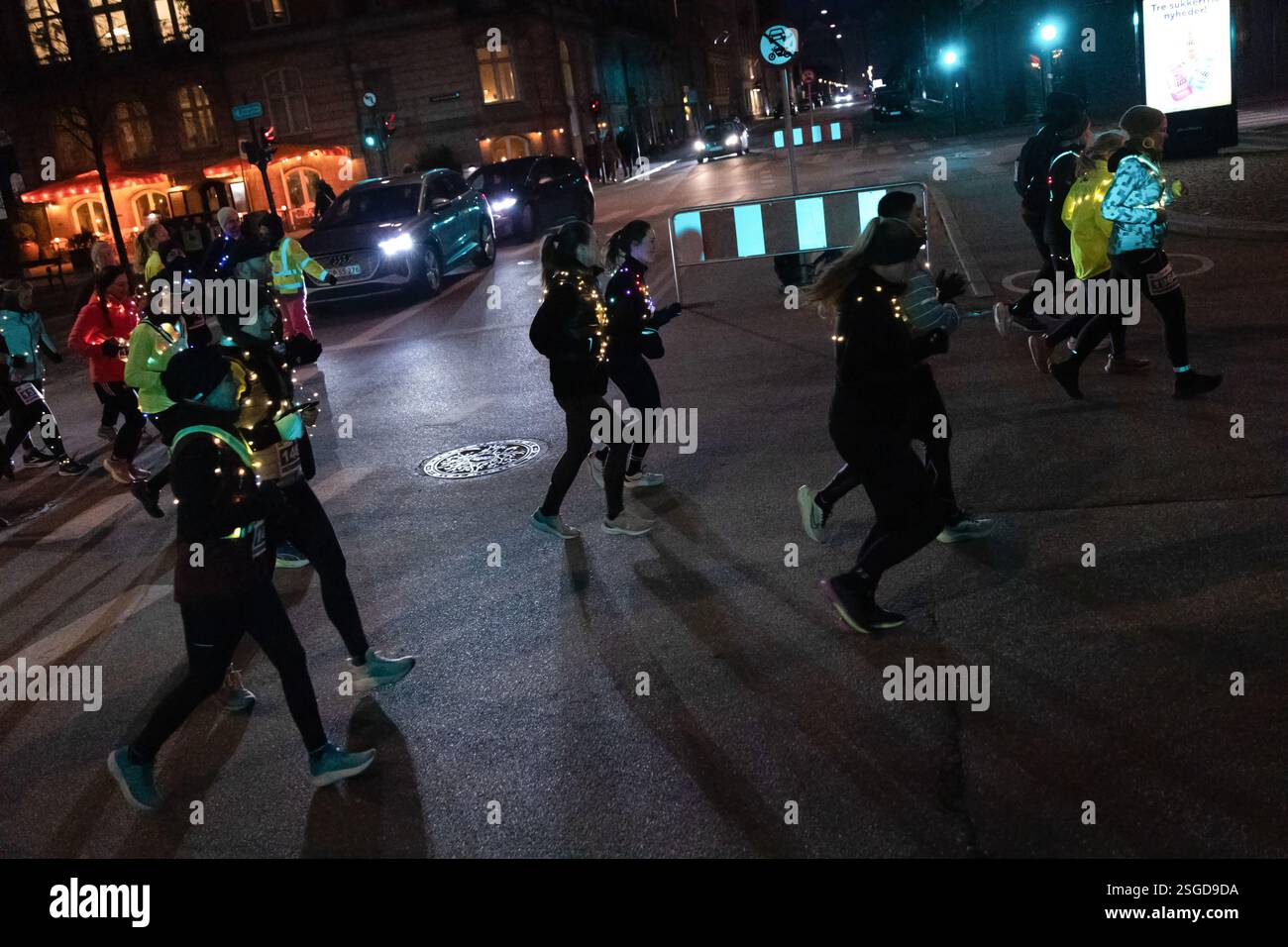 Copenhagen, Denmark. 09th Feb, 2025. The worldís biggest Light-Art-Run ...