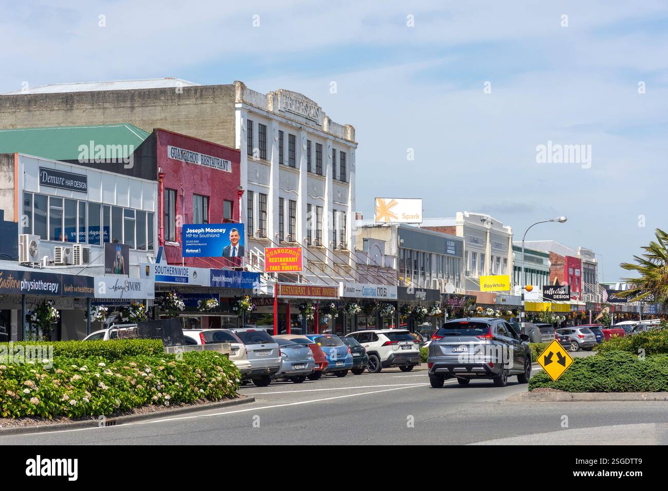 Town centre, Main Street, Gore (Maruawai), Southland Region, South ...