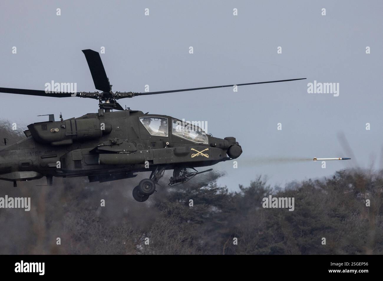 10th Feb, 2025. S. Korean-U.S. live-fire drill An AH-64E Apache attack ...