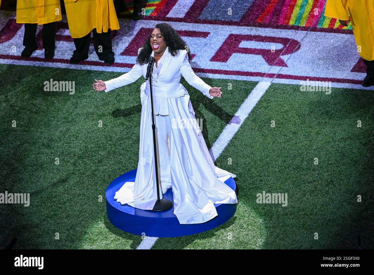 Ledisi singing "Lift Every Voice and Sing" on the field ahead of Super ...