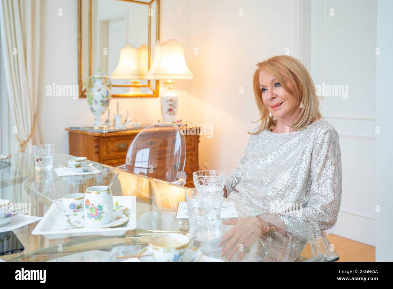 Interview with star astrologer Gerda Rogers in her private villa in ...