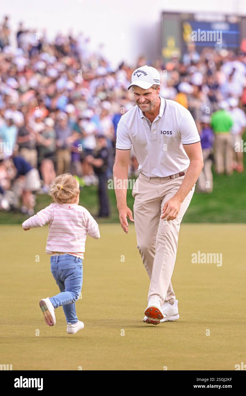 Thomas Detry celebrates with his family after winning the WM Phoenix ...