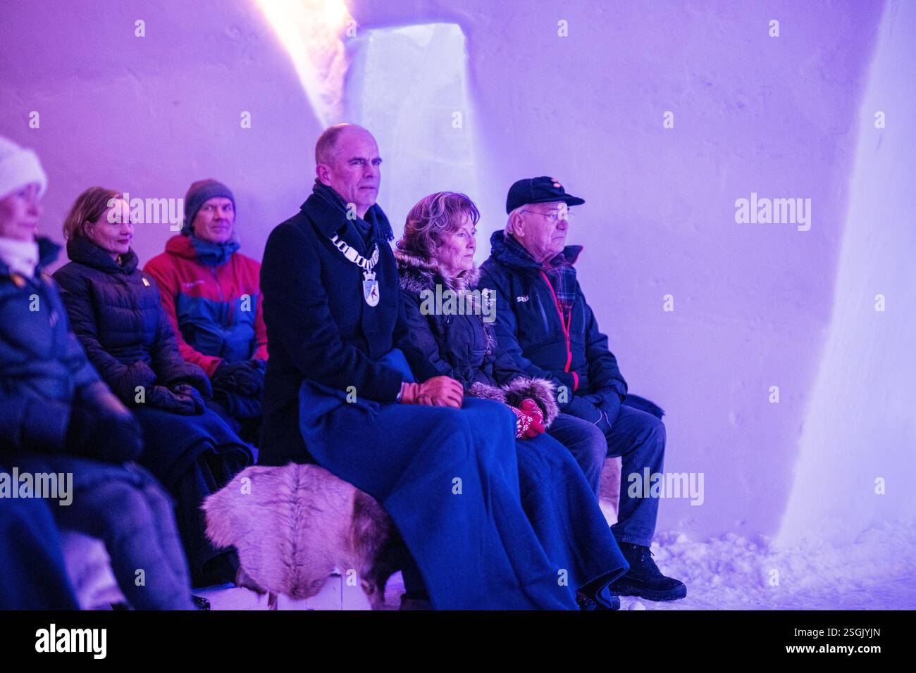 Hunderfossen 20250207. Queen Sonja is present at the opening of the ice ...