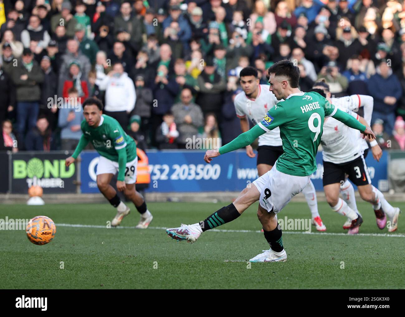 Ryan hardie goal hi-res stock photography and images - Alamy