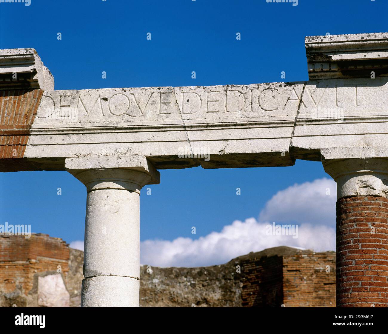 The Building of Eumachia, Pompeii, Campania, Italy, 2002. Seat of the ...