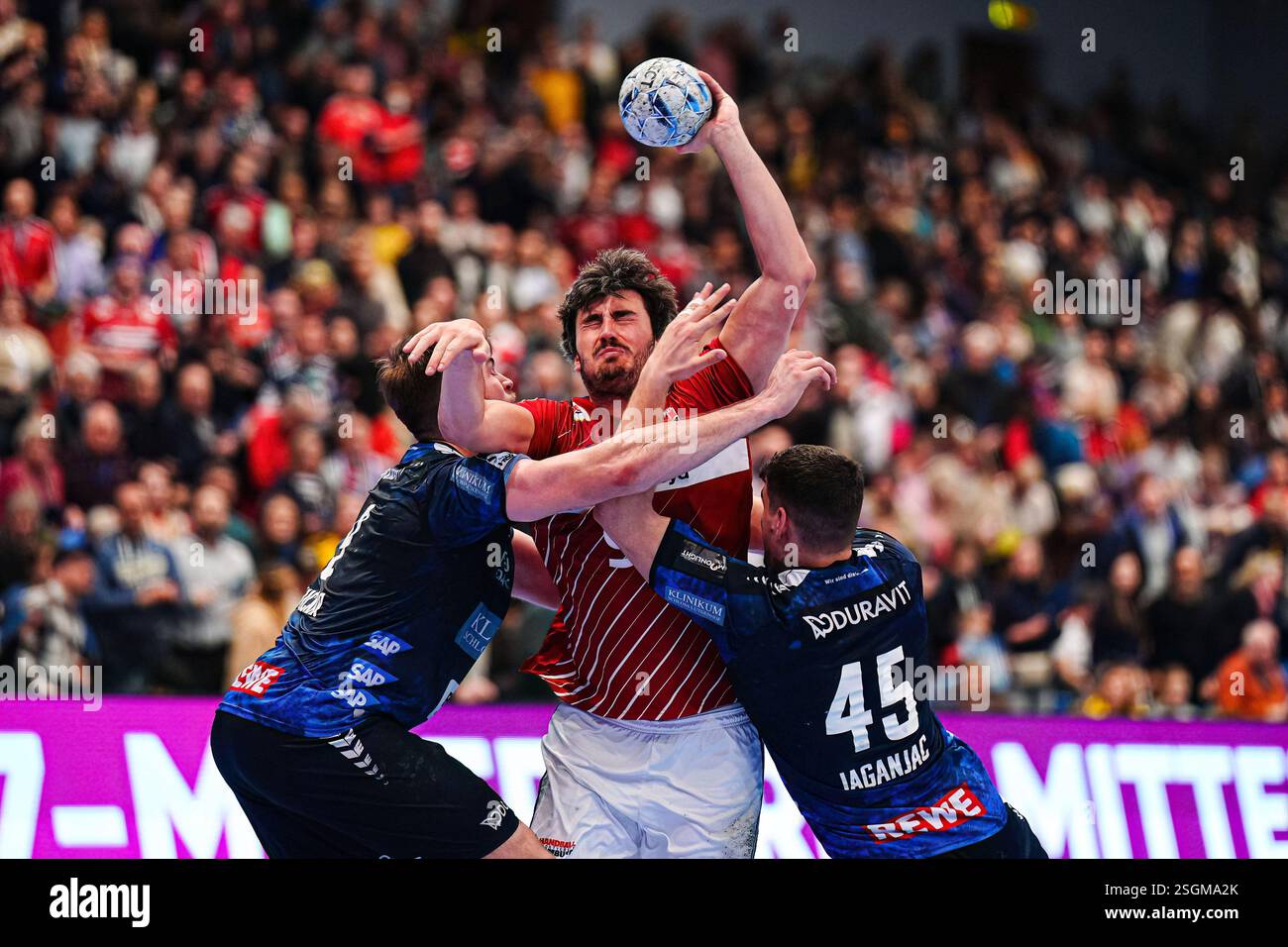 Steven Plucnar Jacobsen (Rhein-Neckar Loewen, #09), Jacob Lassen ...