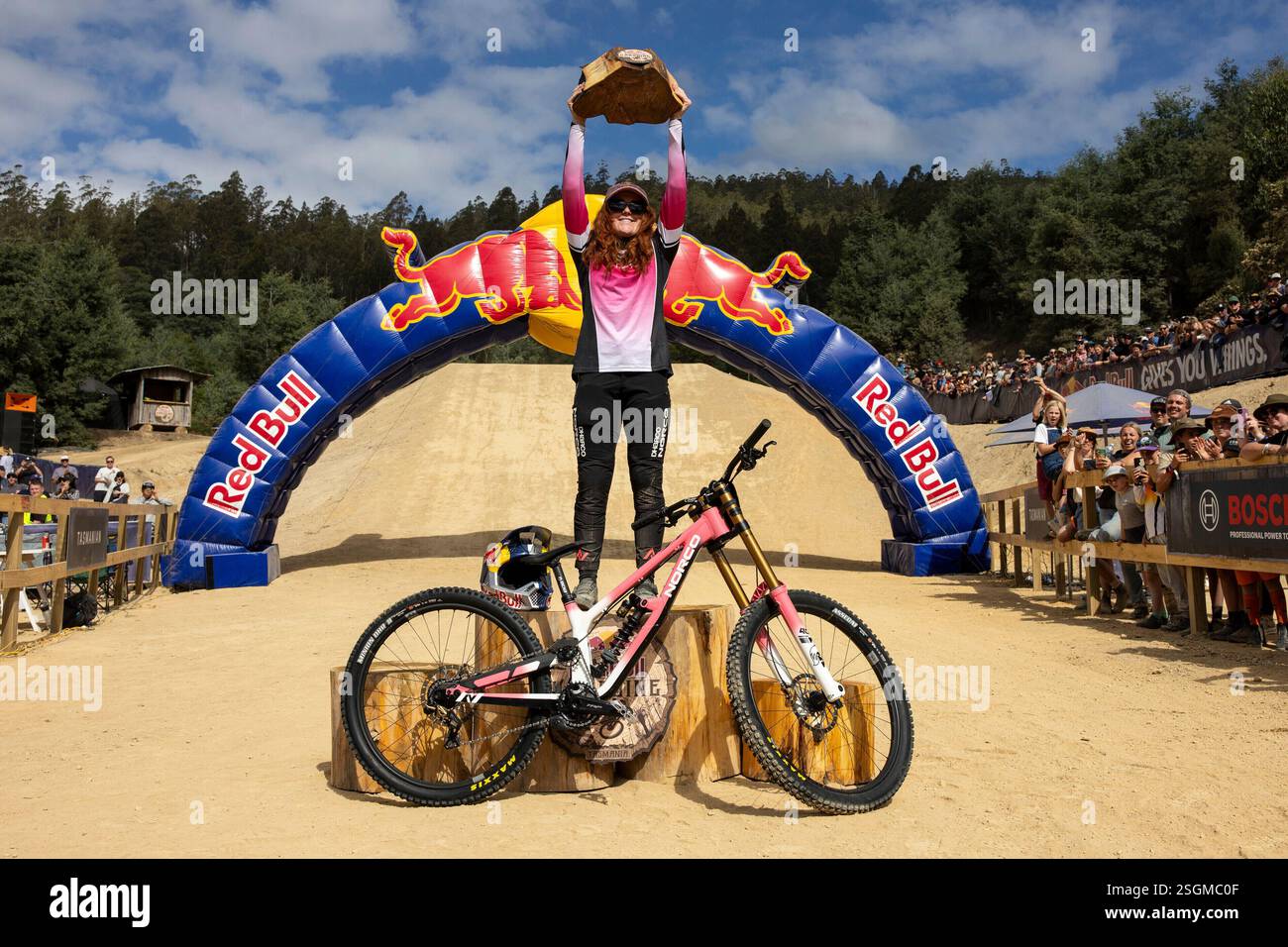 Jackson Goldstone triumphed in the 2025 Red Bull Hardline Tasmania ...