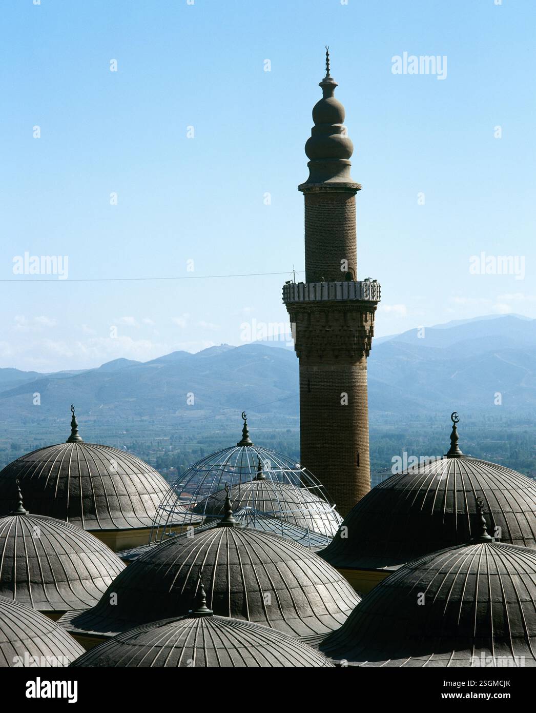 Minaret and domes, Great Mosque of Bursa (Ulu Camii), Bursa, Turkey ...