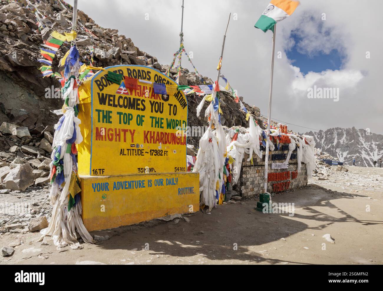 Khardung La pass, Ladakh, India, 2023. Sign with prayer flags: 'Border ...