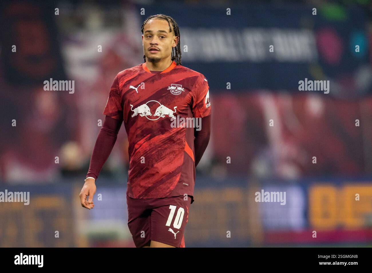 Leipzig, Germany. 09th Feb, 2025. Xavi Simons (10) of RB Leipzig seen ...