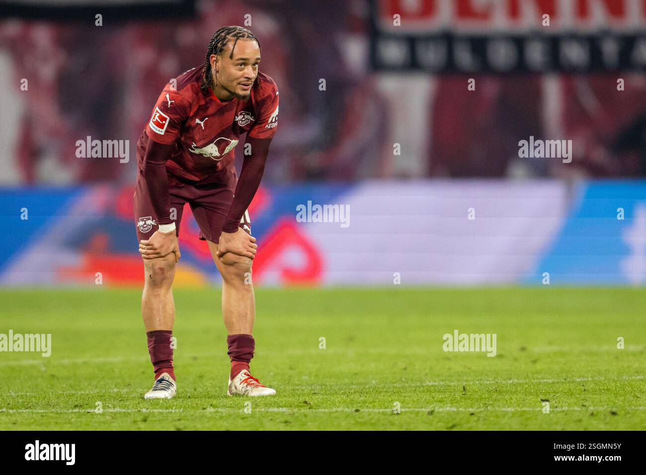 Leipzig, Germany. 09th Feb, 2025. Xavi Simons (10) of RB Leipzig seen ...
