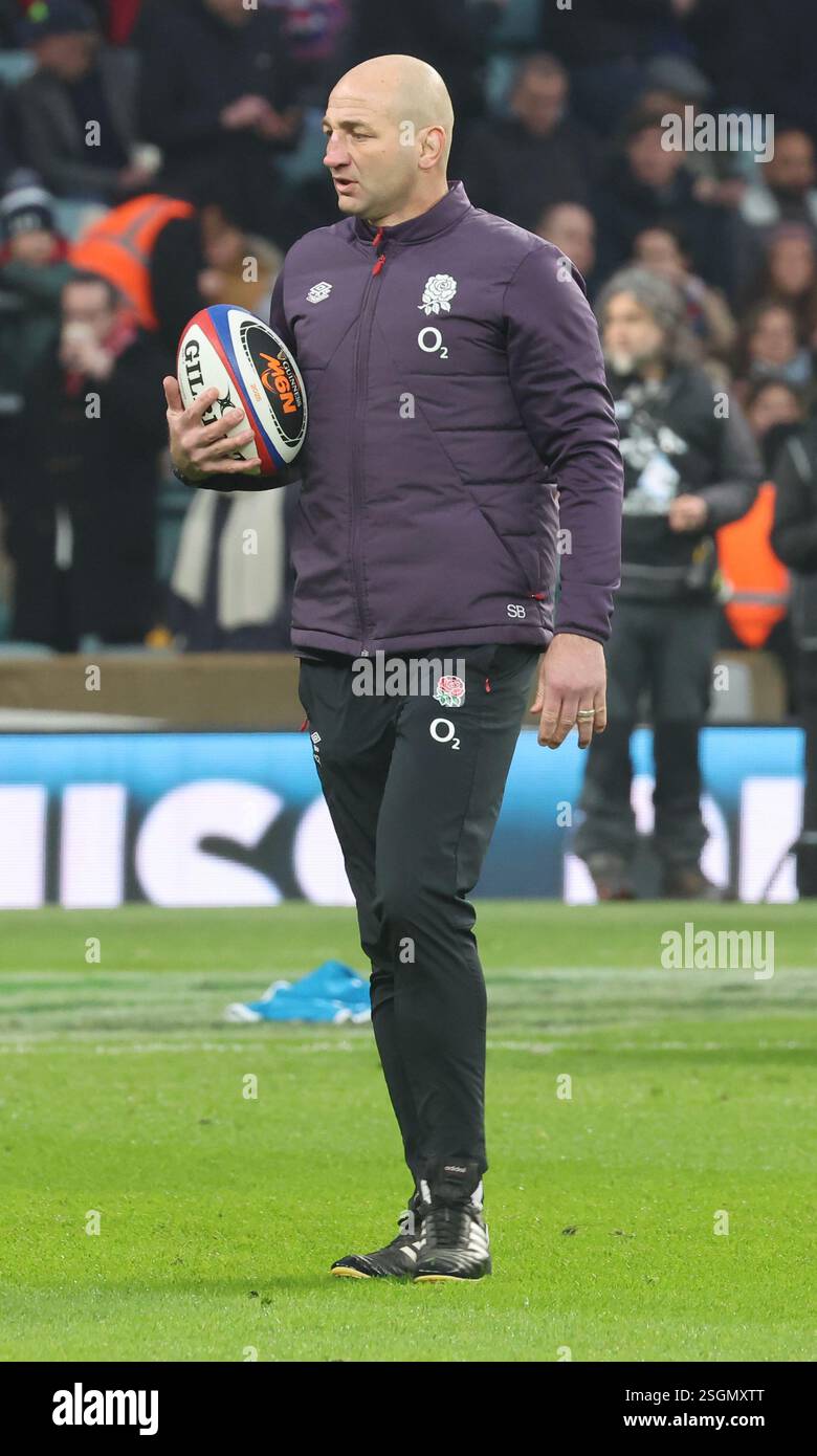 London, UK. 08th Feb, 2025. England's Coach Steve Borthwick in warm up during Guinness Men's Six ...