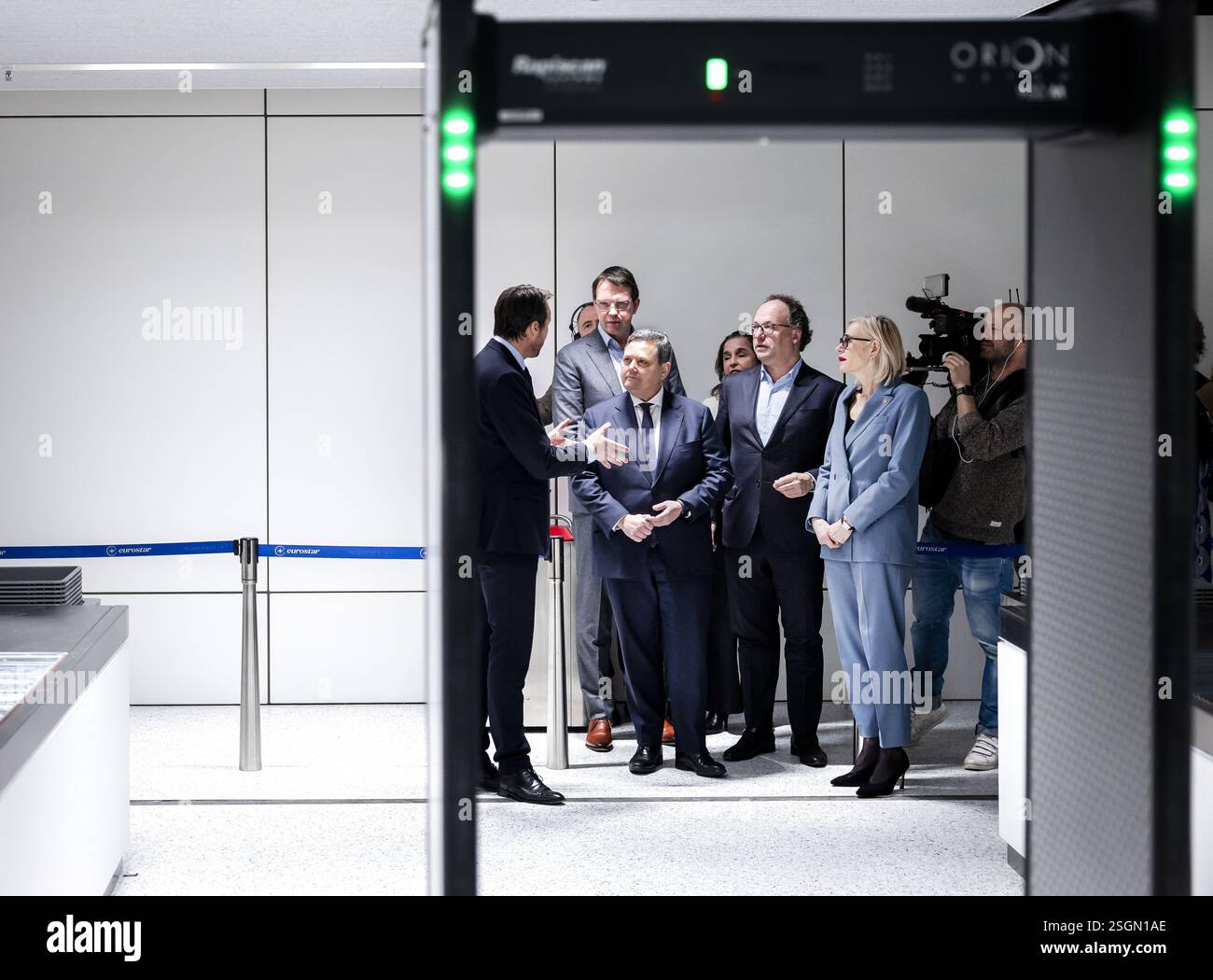 AMSTERDAM - Wouter Koolmees (CEO NS), Gwendoline Cazenave (CEO Eurostar ...