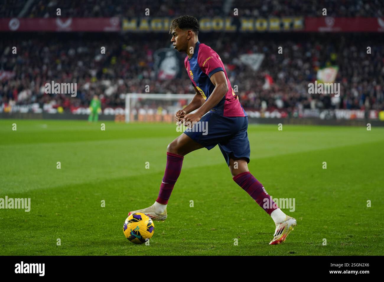 Spain lamine yamal hi-res stock photography and images - Alamy