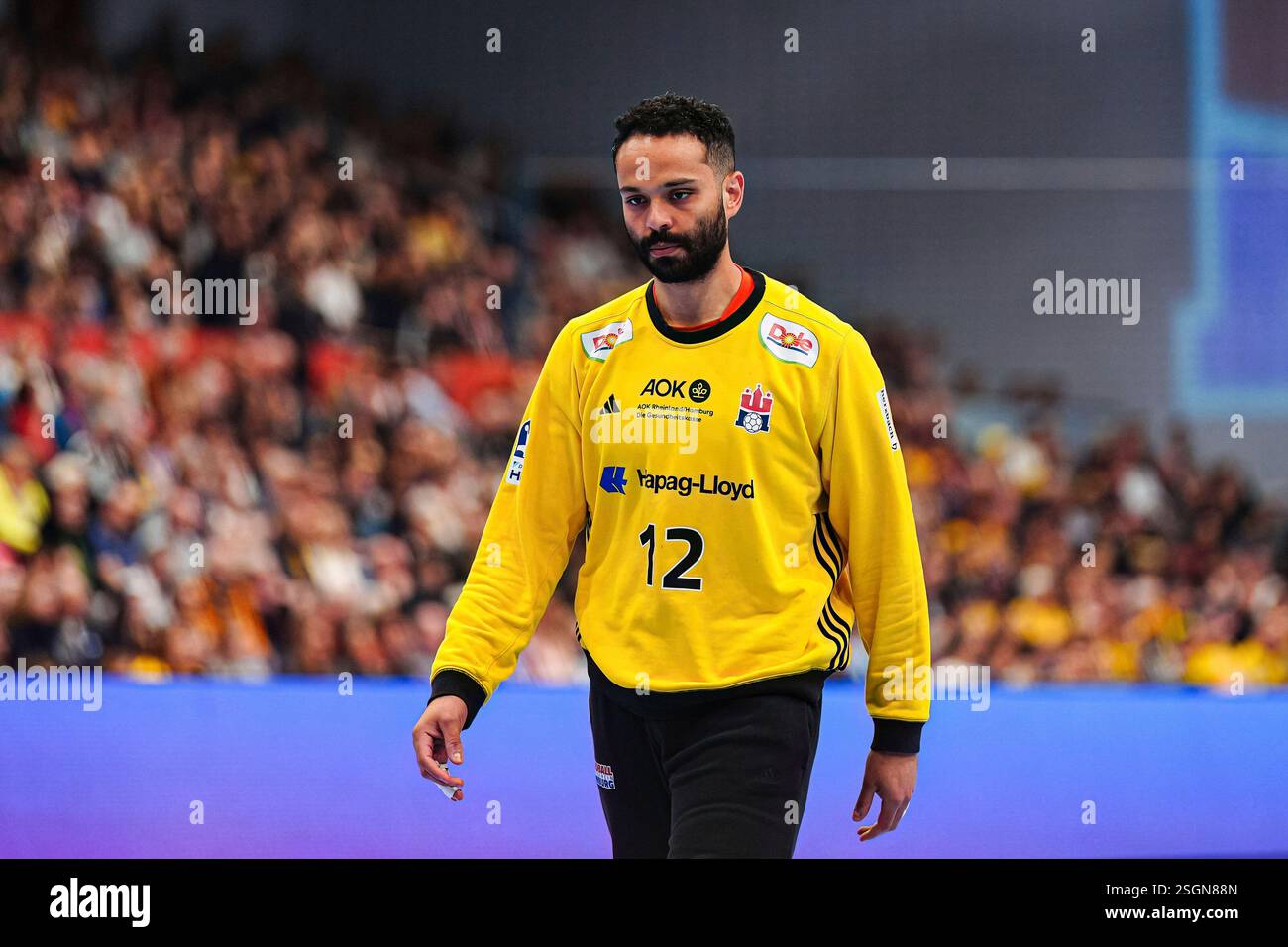 Hamburg, Deutschland. 09th Feb, 2025. Mohamed El-Tayar (Handball Sport ...