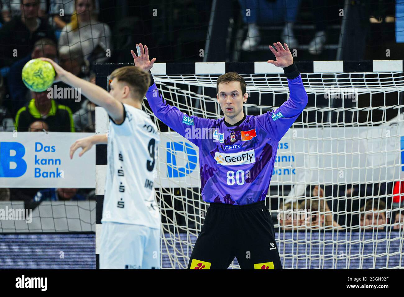 Kiel, Deutschland. 08th Feb, 2025. Nikola Portner (SC Magdeburg, #80 ...