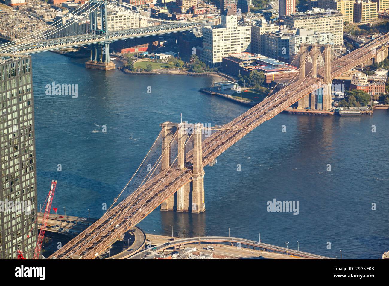 The Financial district, Manhattan and Brooklyn bridges over the Hudson river and Brooklyn, New ...
