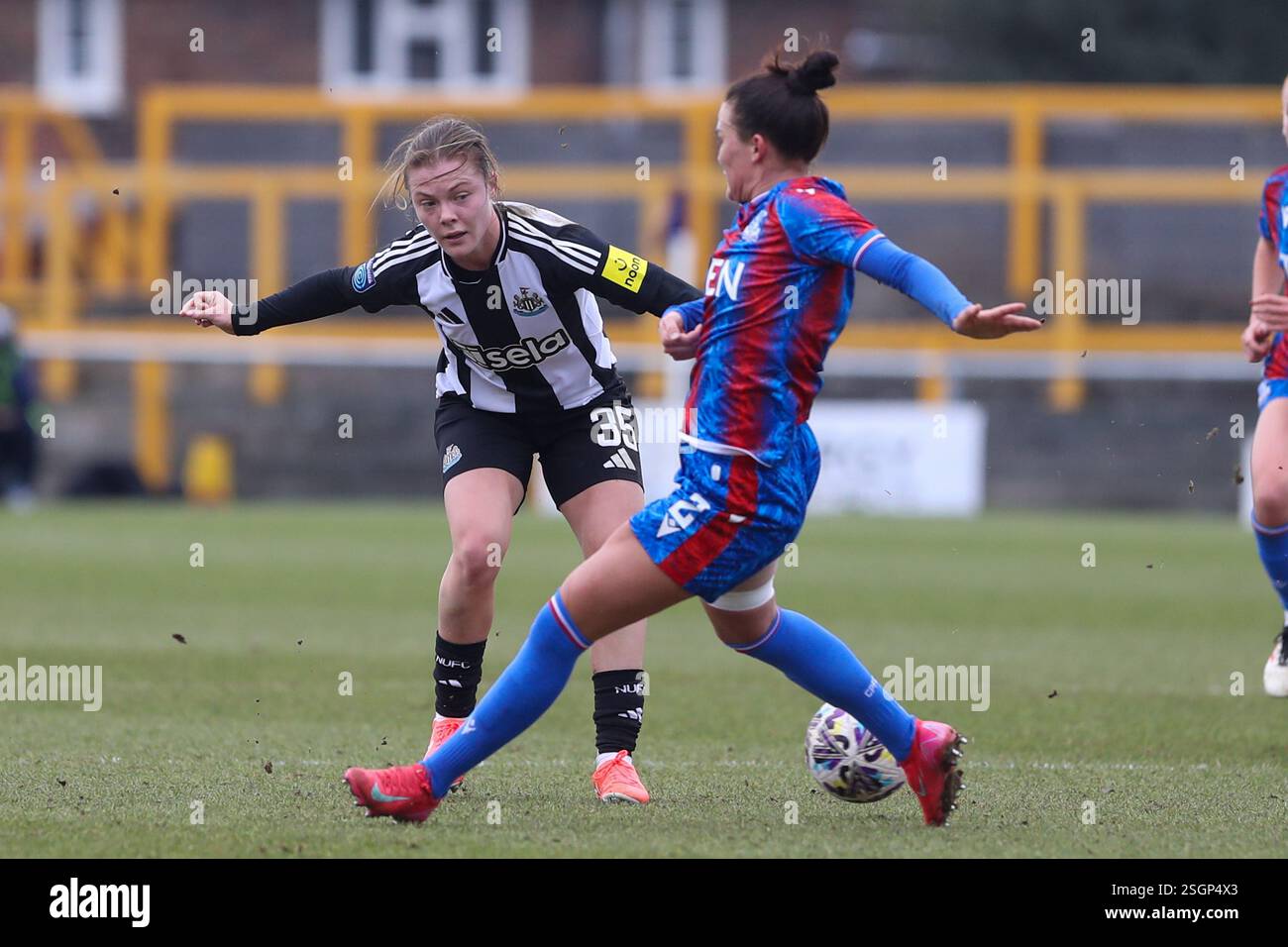 London, UK. 9 February 2025. Emily Murphy during Crystal Palace v ...