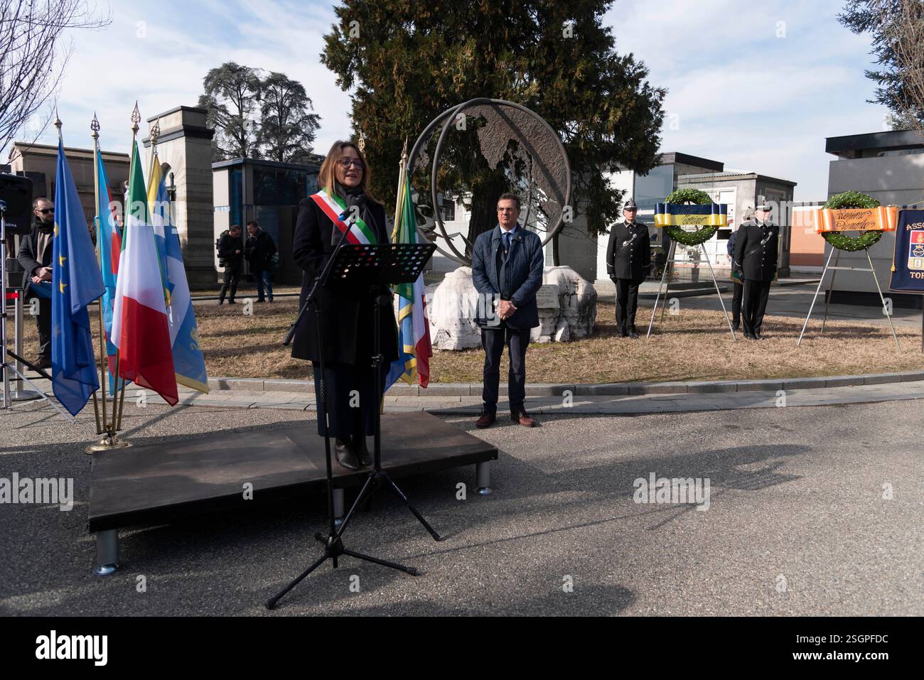 Cerimonia commemorativa nel Giorno del Ricordo presso Monumento ...