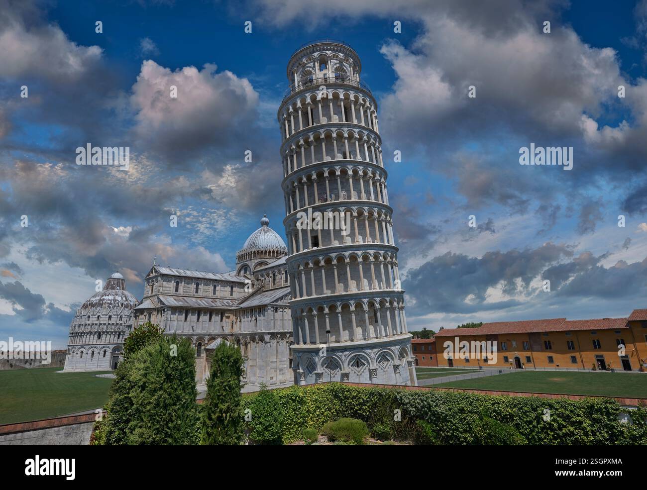 Photo of the medieval romanesque Leaning Tower of Pisa (cathedral bell ...