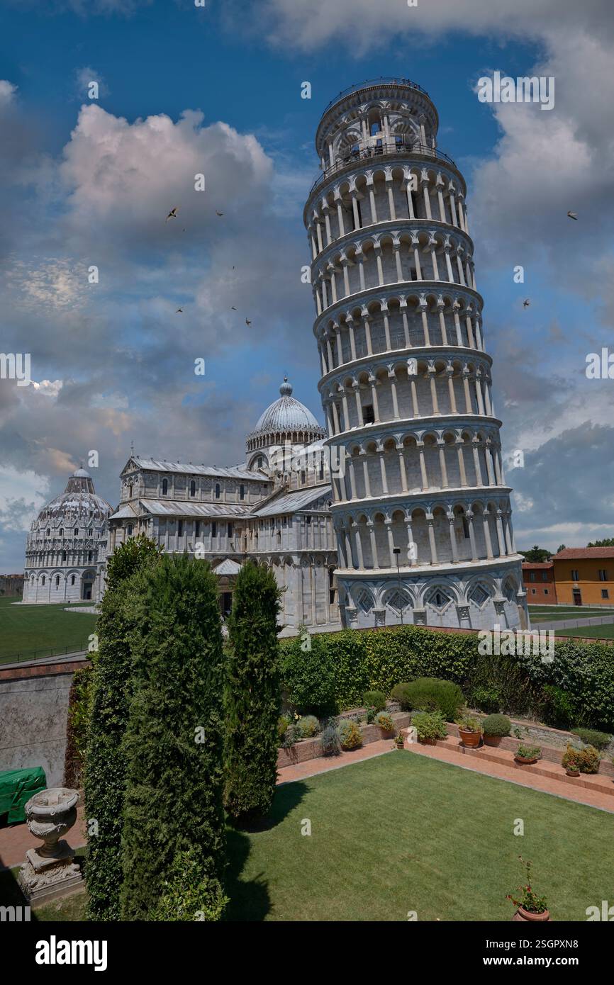 Photo of the medieval romanesque Leaning Tower of Pisa (cathedral bell ...