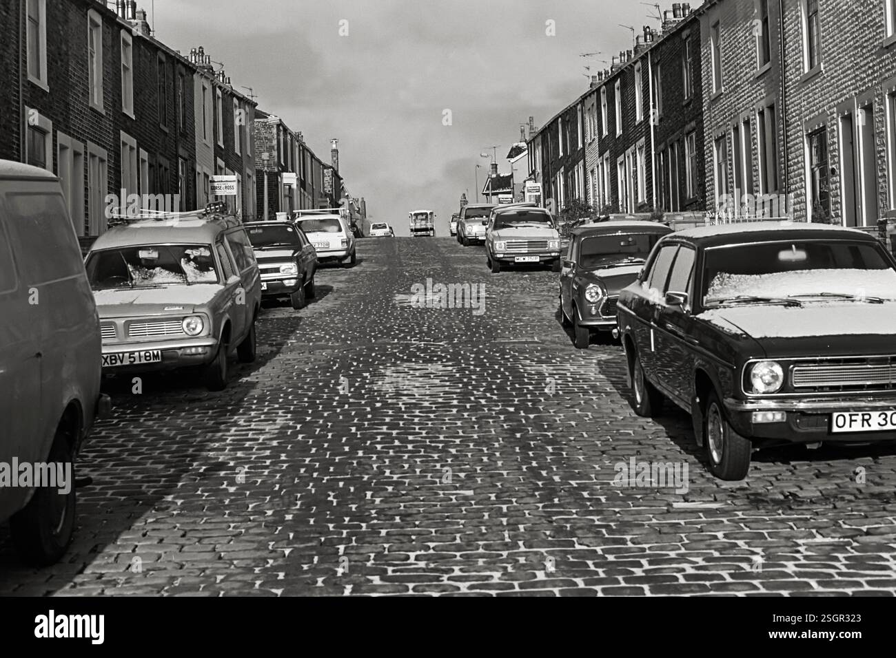 1978 - Accrington - Electric milk float on cobbled snow covered street ...