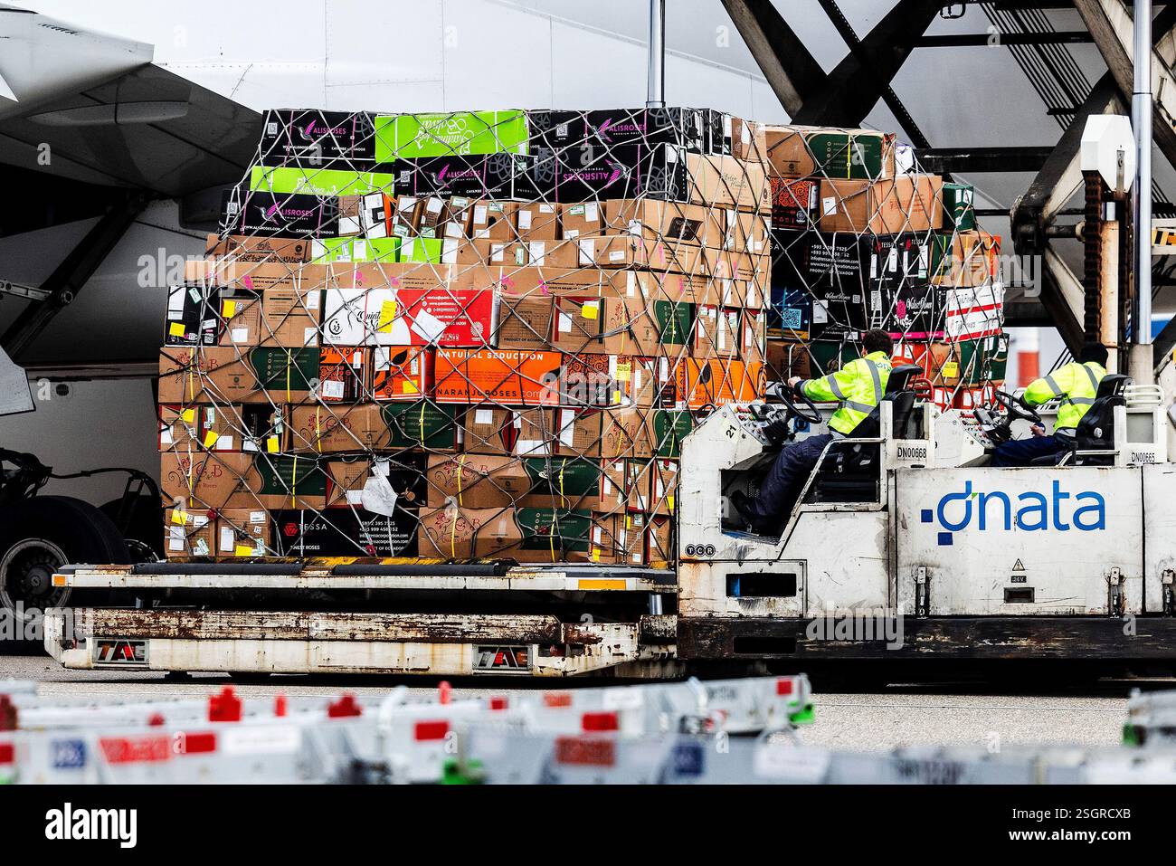 SCHIPHOL - Cargo planes are being unloaded at Schiphol Airport. The ...
