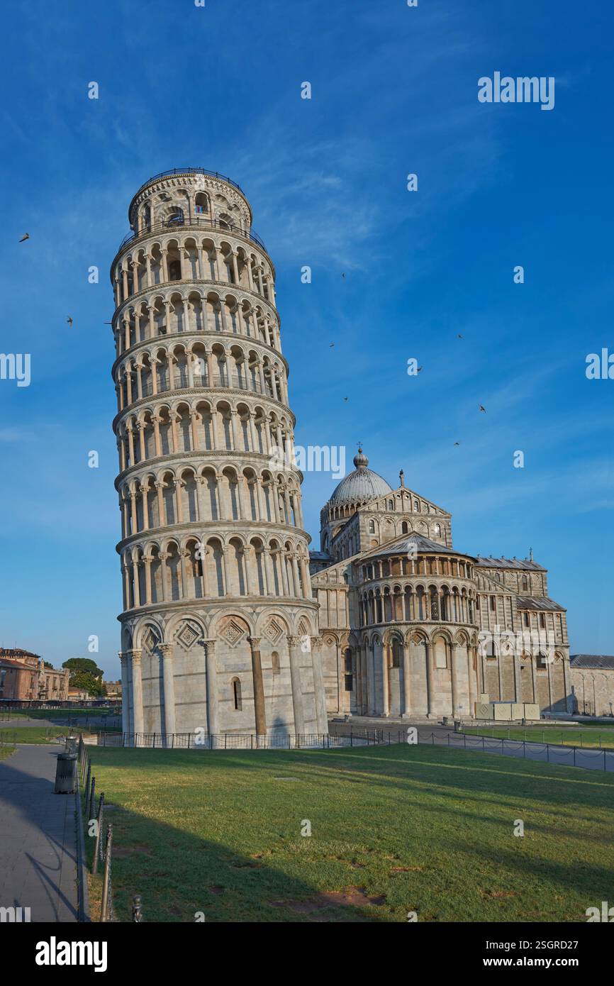 Photo of the medieval romanesque Leaning Tower of Pisa (cathedral bell ...