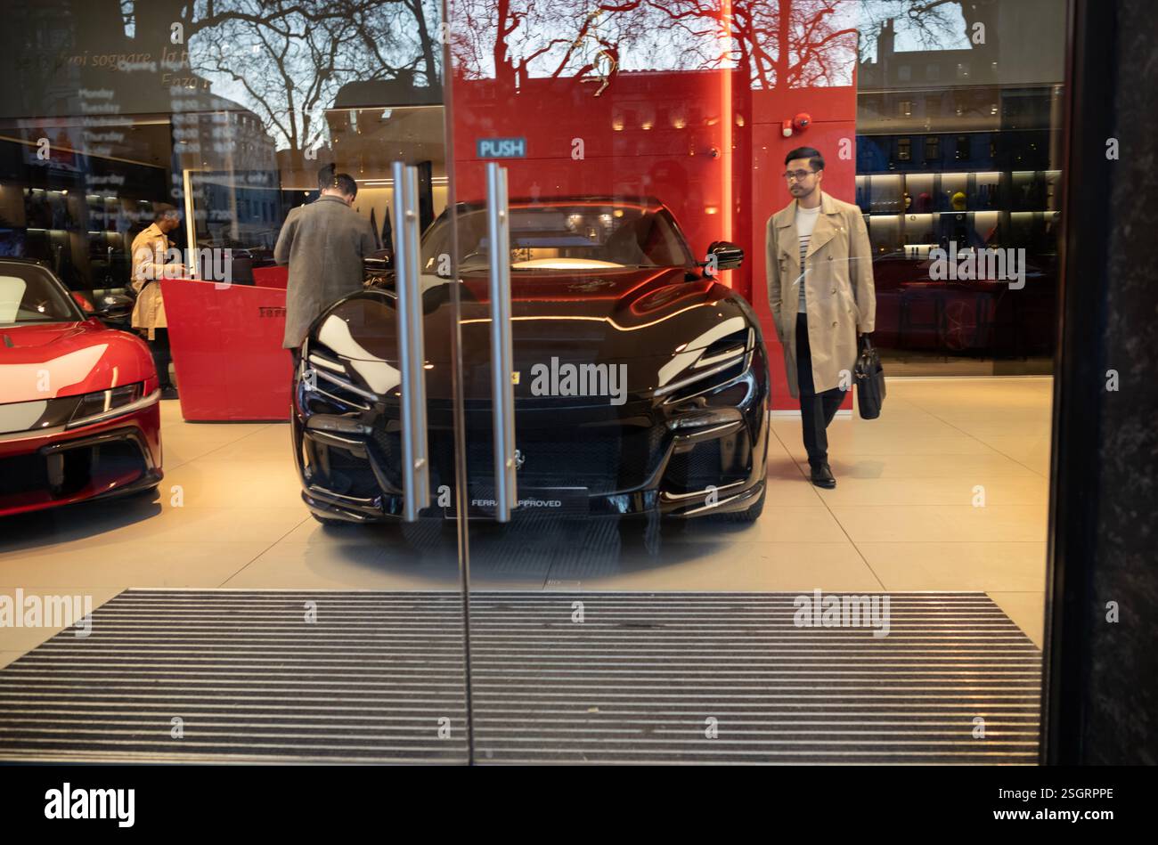 Ferrari dealership berkeley square hi-res stock photography and images - Alamy