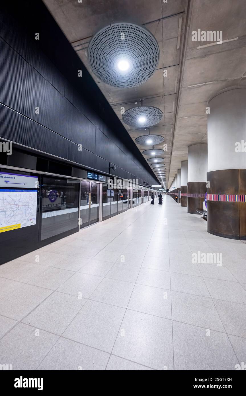 Woolwich Elizabeth Line Station, London Stock Photo - Alamy
