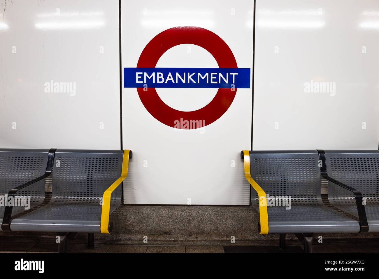 Embankment Underground Station Sign. Iconic London Red Tube Sign Stock ...