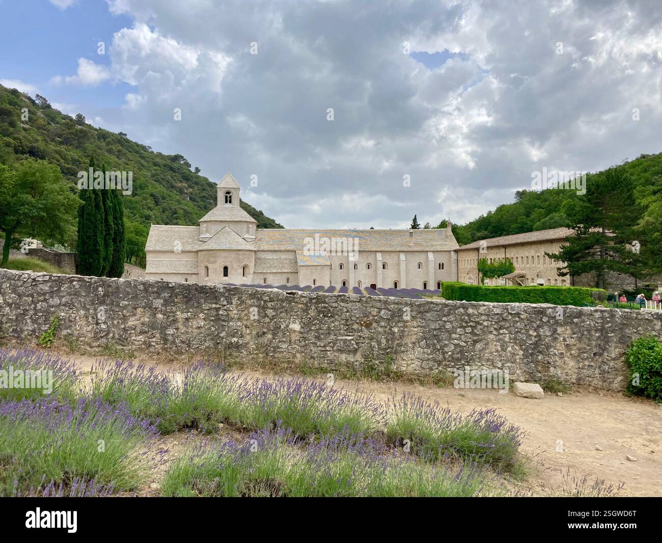 Monastic garden hi-res stock photography and images - Alamy