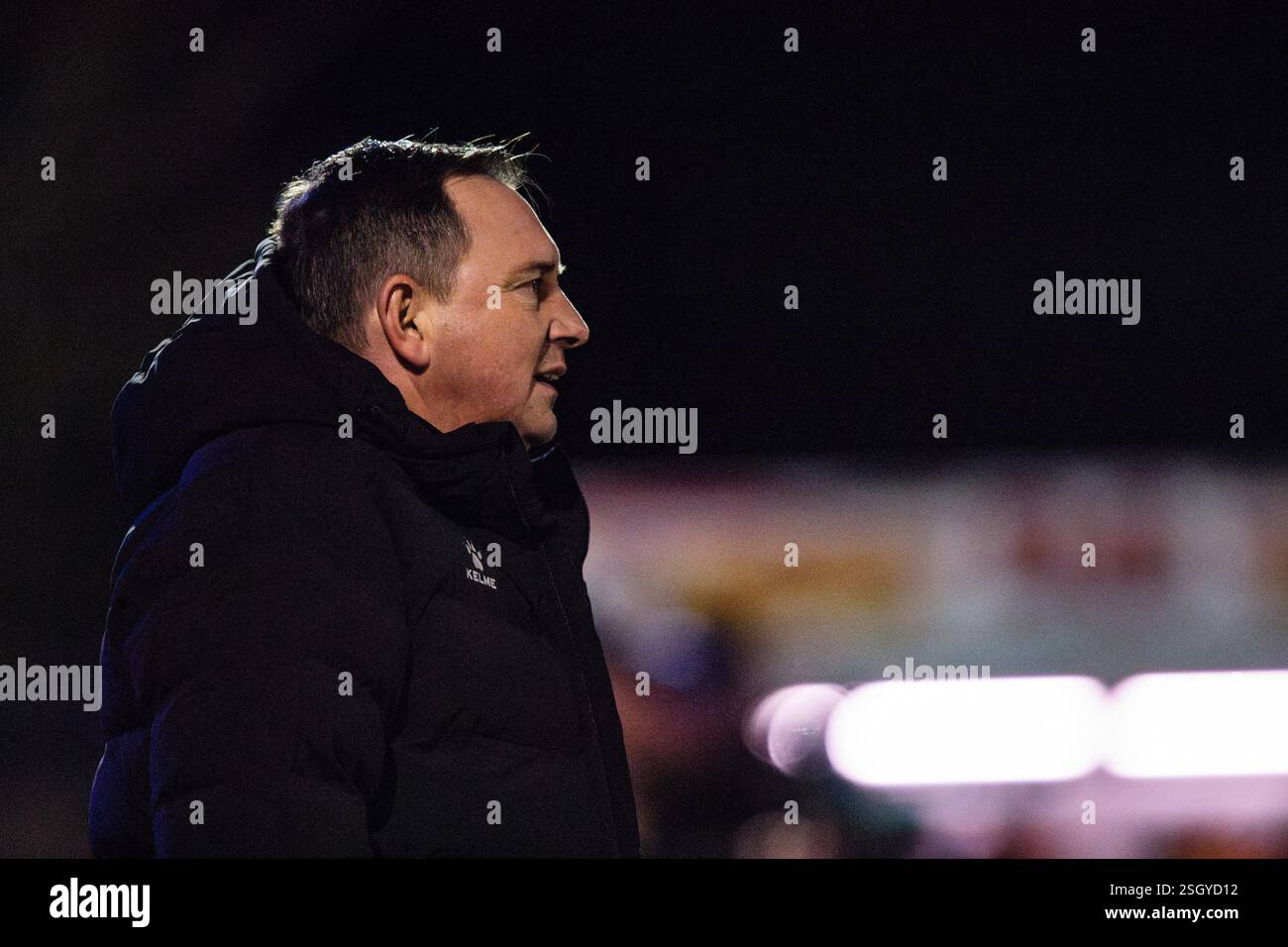Neil Gibson watching on during Wealdstone Vs Tamworth 04/02/25 Stock ...