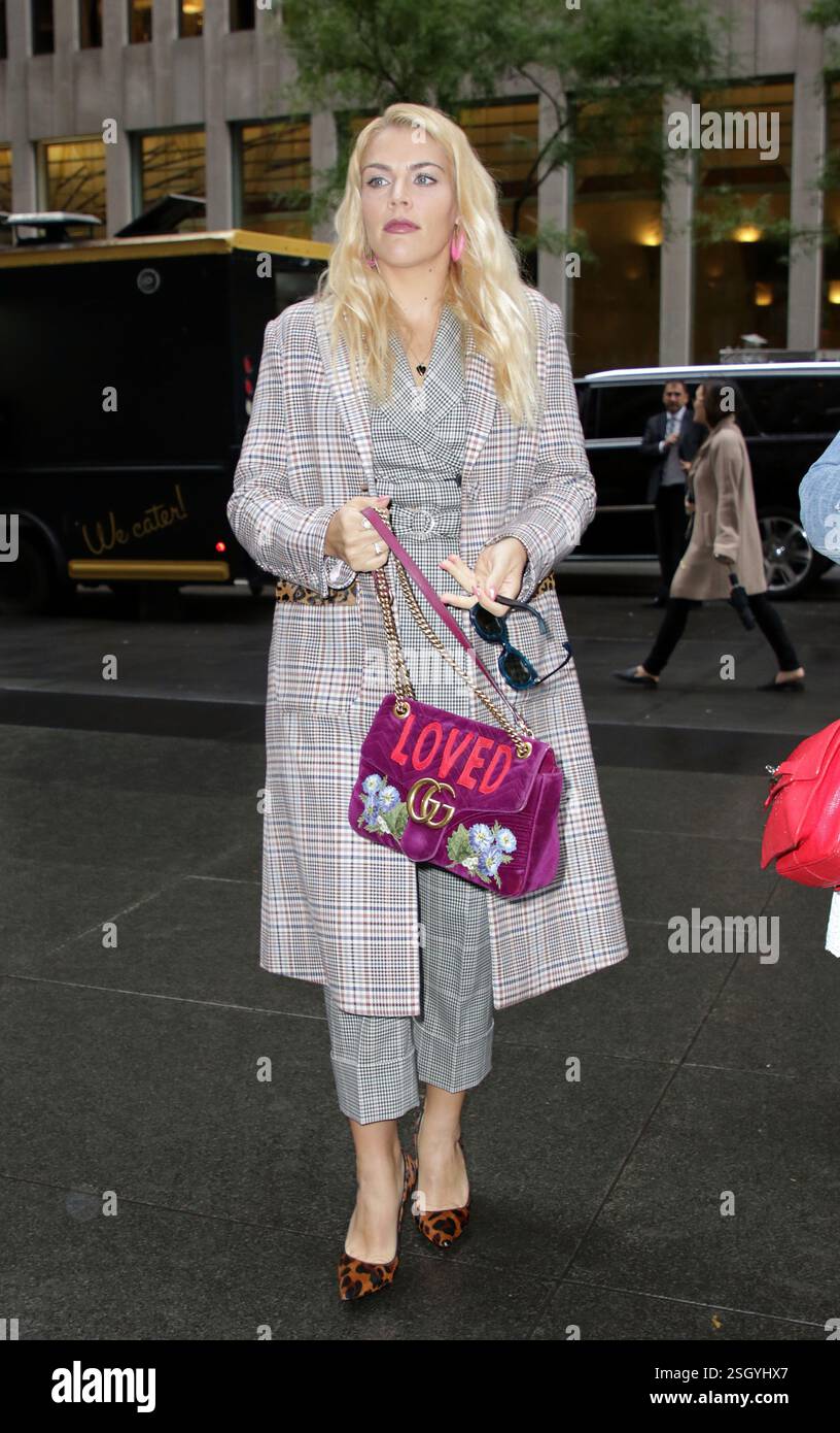 Actress Busy Philipps seen out in Midtown Manhattan on October 16 2018 ...