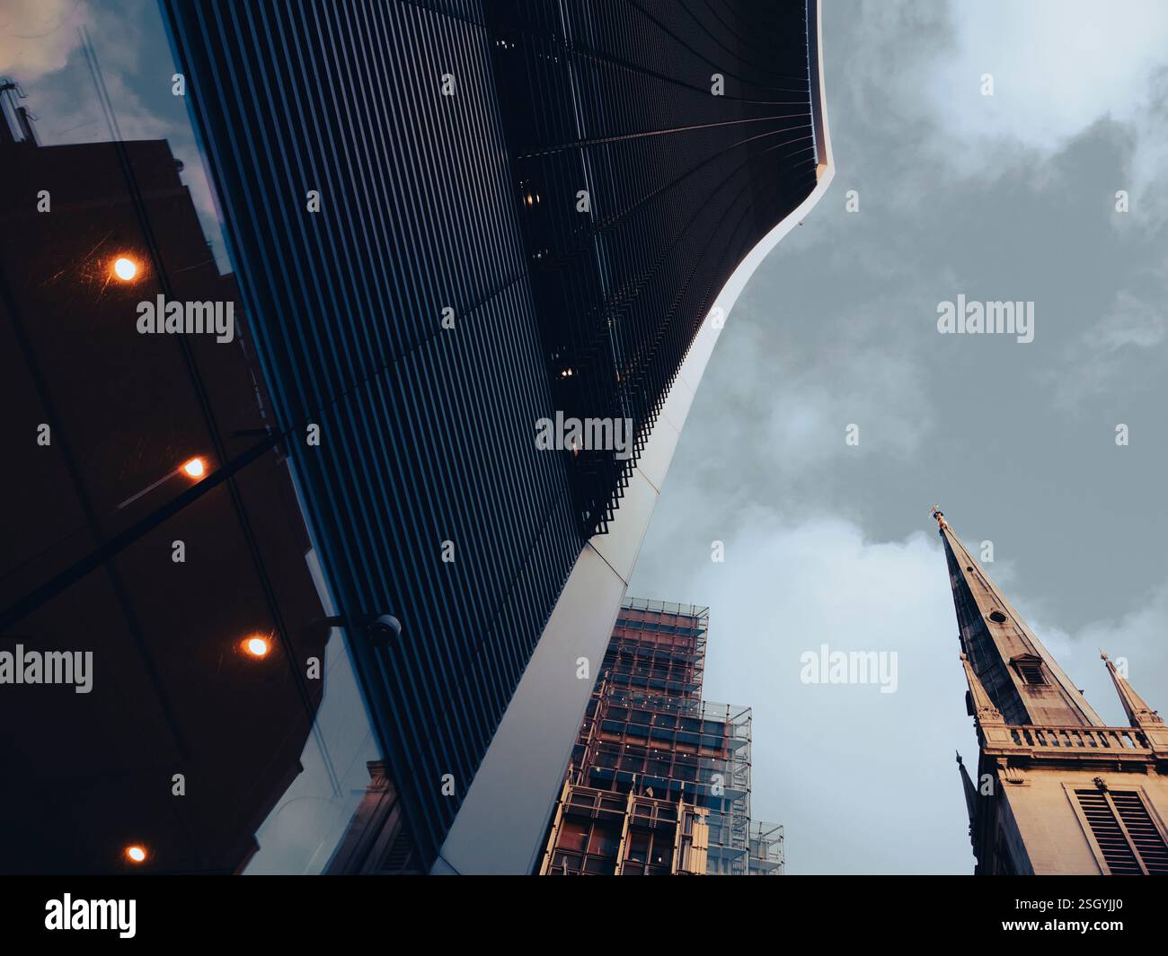 20 Fenchurch Street (The Walkie Talkie), and the spire of St Margaret ...