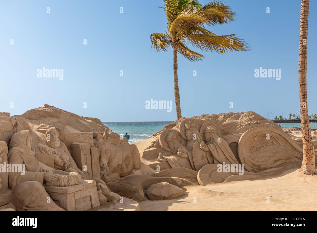 Nativity scene made from sand Stock Photo - Alamy