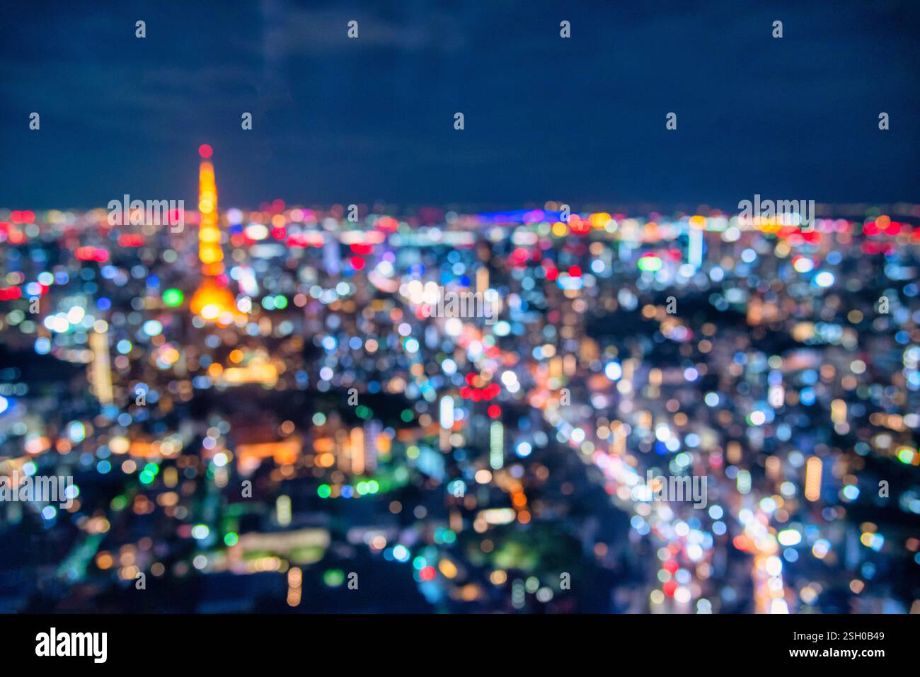Blurred abstract background lights, beautiful cityscape view of Tokyo ...
