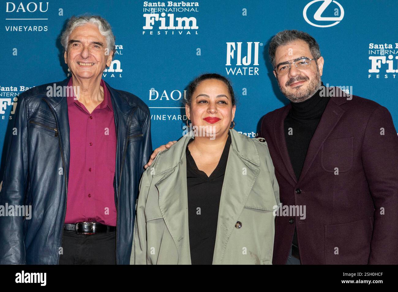 Gregory Nava, Estrella Araiza und Andres Castillo bei der Verleihung ...