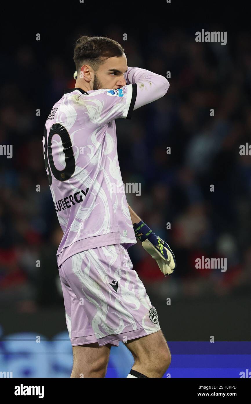 Napoli, Italia. 09th Feb, 2025. Udinese's goalkeeper Razvan Sava during ...