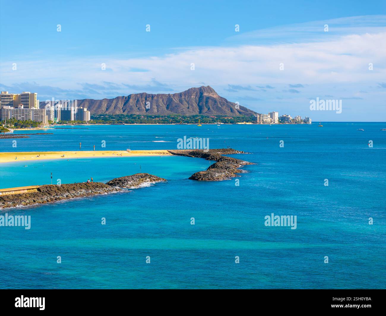 Aerial View of Waikiki Beach and Diamond Head Crater in Oahu Stock ...