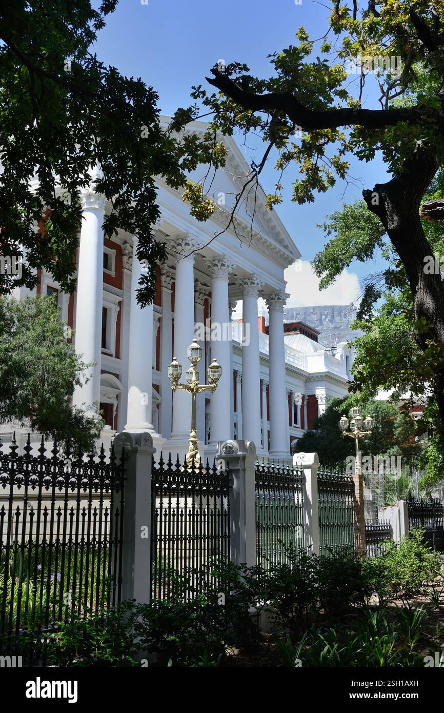 The Company's Garden, Government Avenue, Houses of Parliament, building ...
