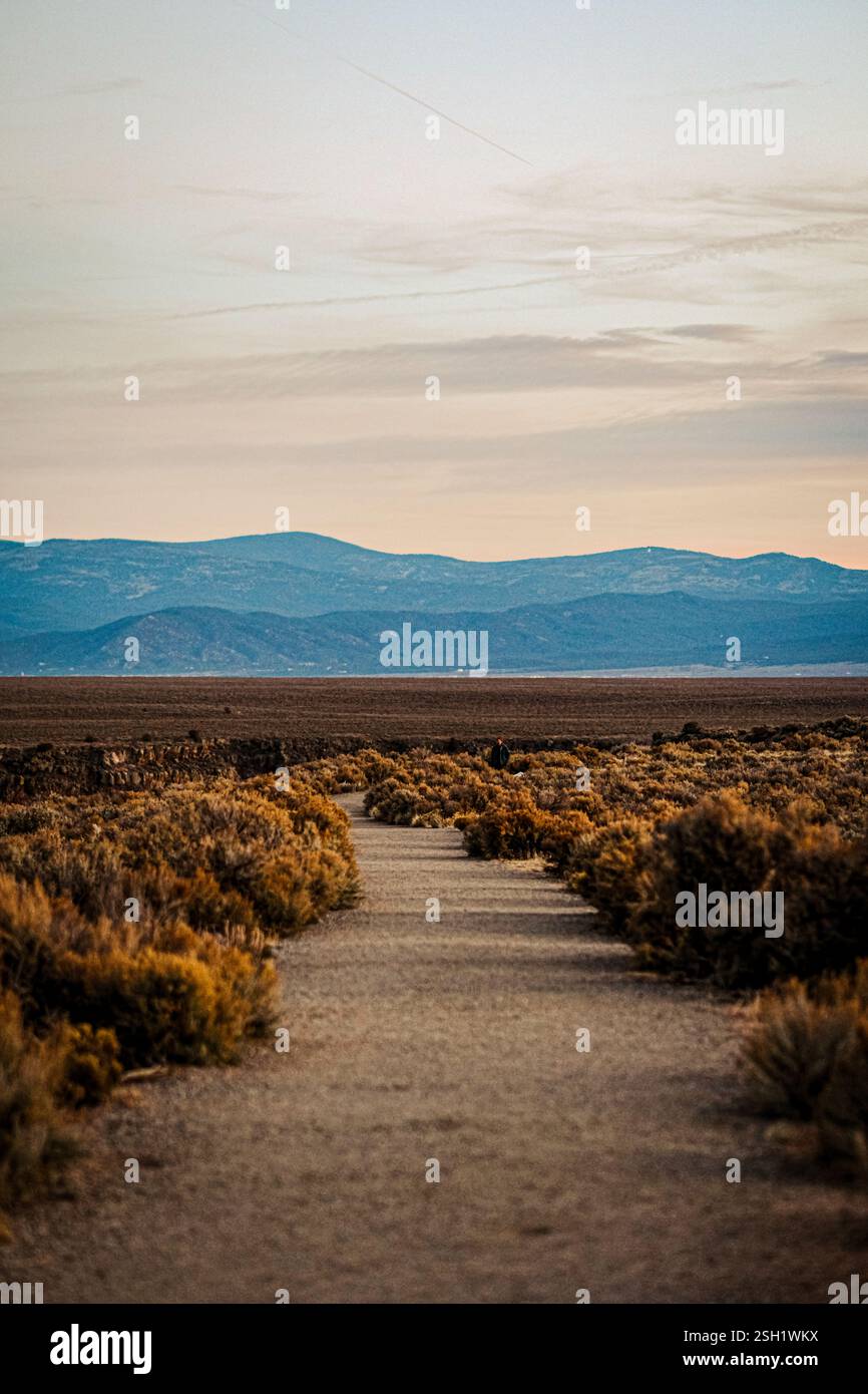 Vibrant hues of the desert hi-res stock photography and images - Alamy