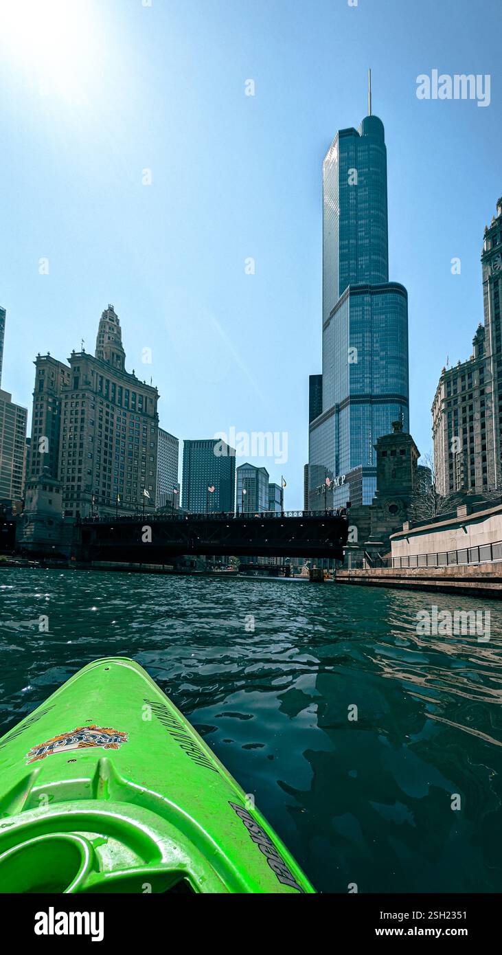 Kayaking Through Chicago's Urban Jungle Stock Photo - Alamy