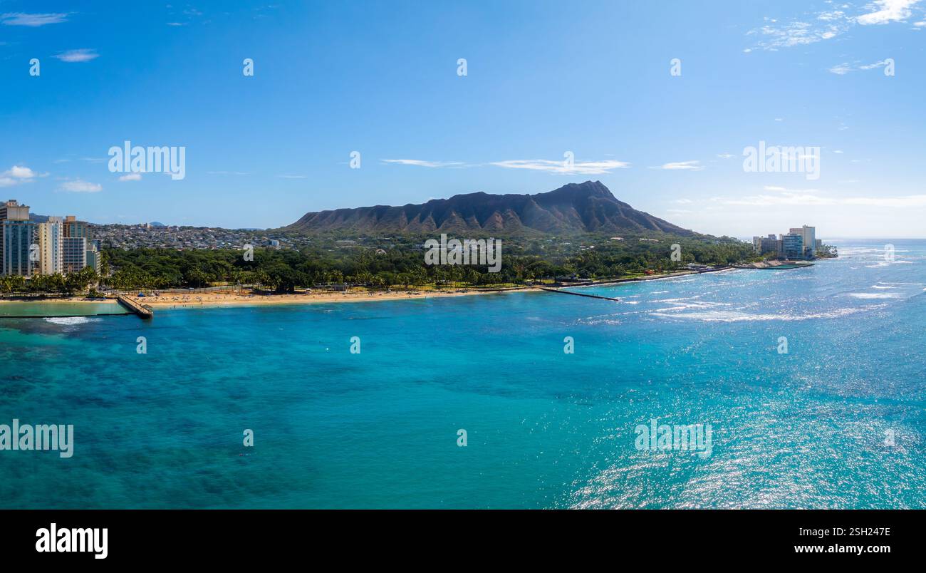 Aerial View of Waikiki Beach and Diamond Head Crater in Honolulu Stock ...