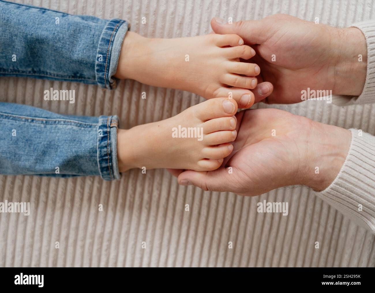 baby feet, boy feet, foot massage, dad tickles son's feet, foot ...