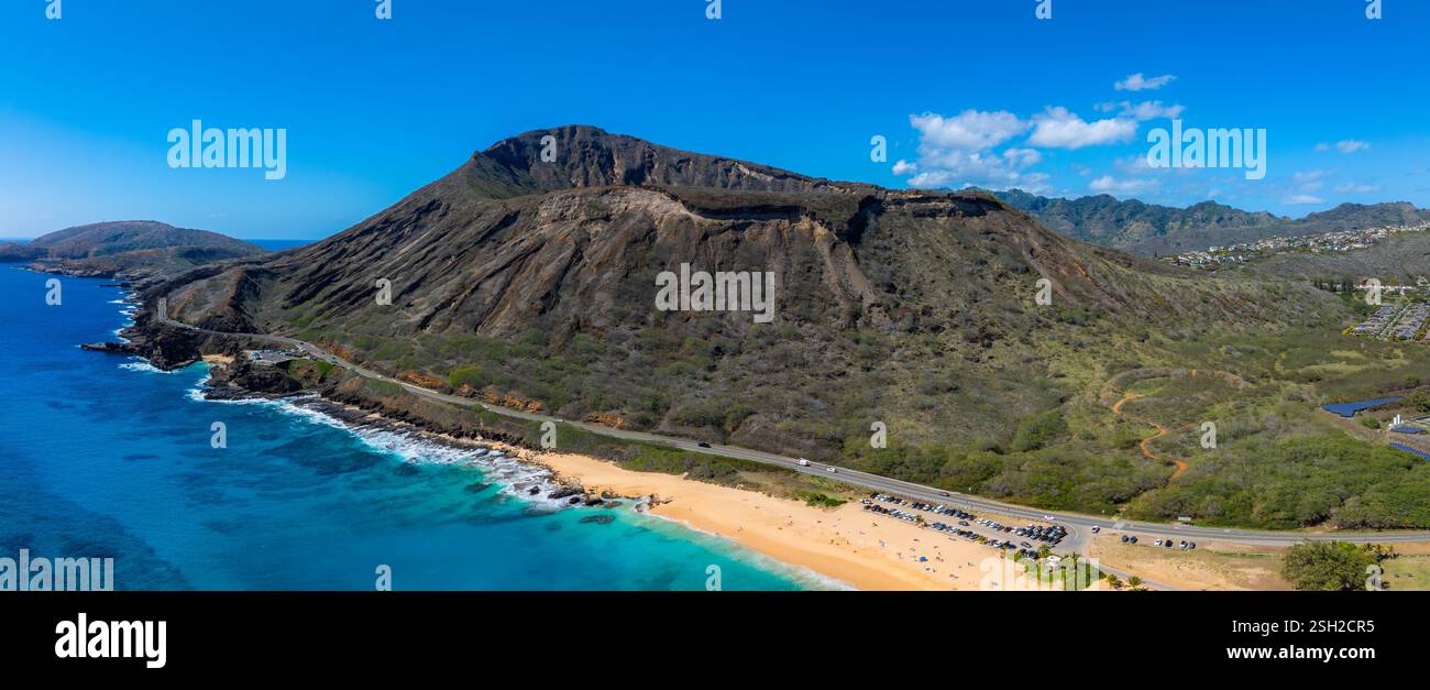 Aerial View of Hanauma Bay and Volcanic Tuff Cone in Oahu, Hawaii Stock ...