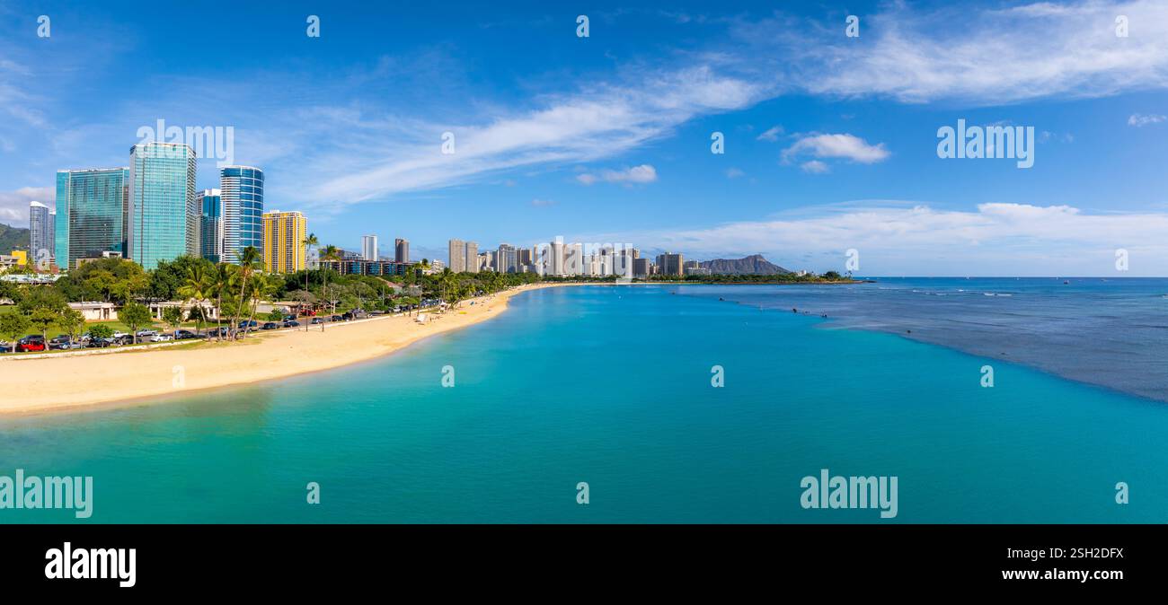 Aerial View of Waikiki Beach and Diamond Head in Honolulu, Hawaii Stock ...